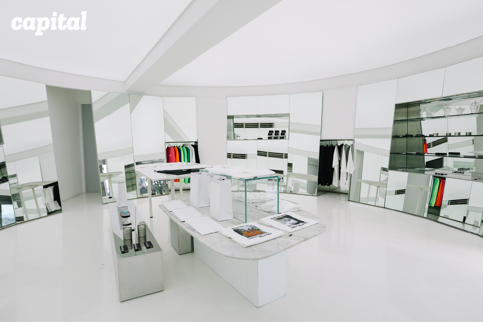 ขบถด้วยกิมมิก วิธีคิดการออกแบบร้าน Happie Land แบรนด์ไลฟ์สไตล์ที่อยาก ...