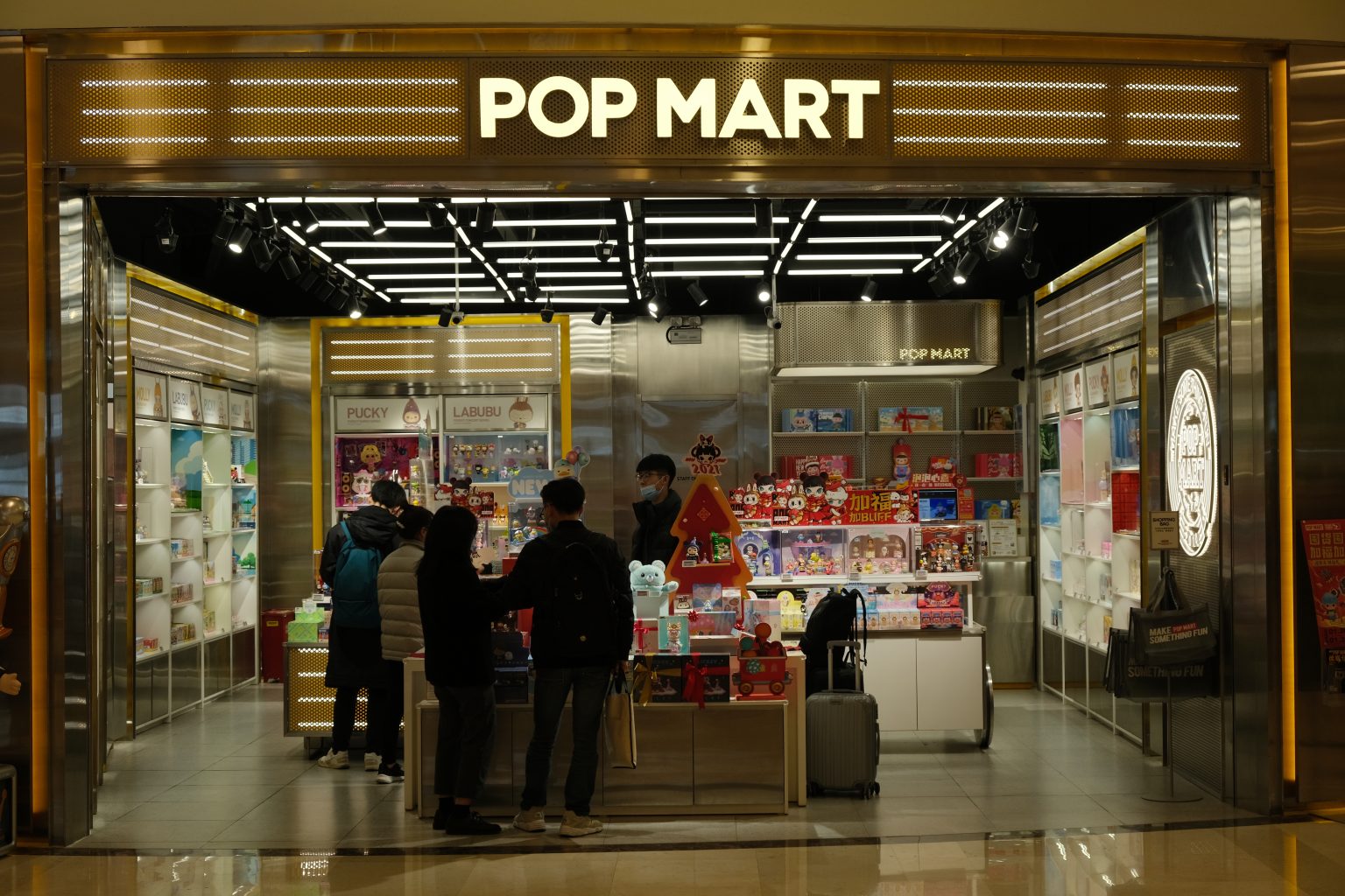 POP MART ราชาแห่งอาณาจักรปริศนา และของเล่นที่กลายเป็นโลกของคนเจนฯ วาย ...