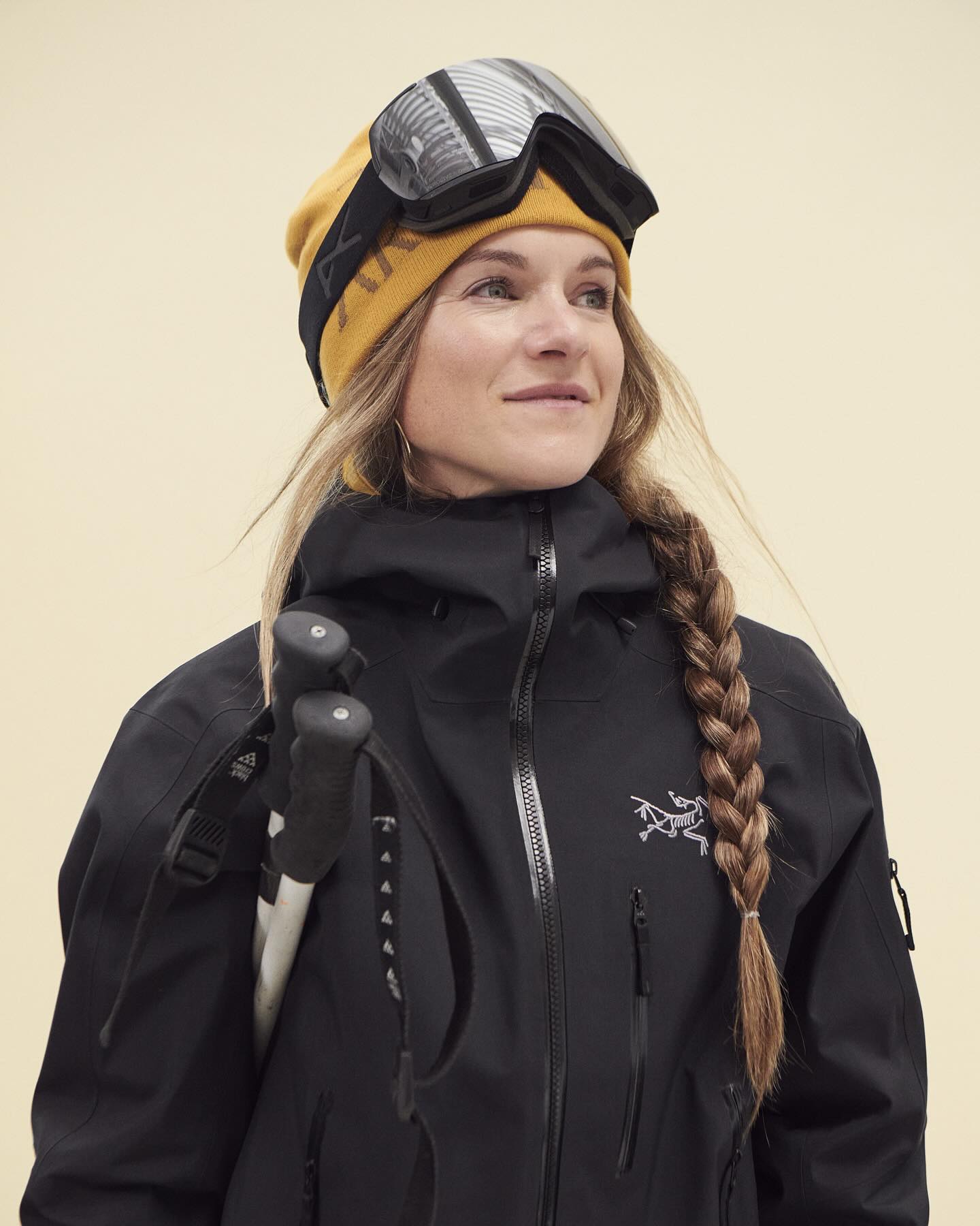 Arc’teryx แบรนด์สินค้า-เสื้อผ้าเอาต์ดอร์สัญชาติแคนาดาที่ร่วมจุดกระแสแฟชั่นแนว Gorpcore - Capital