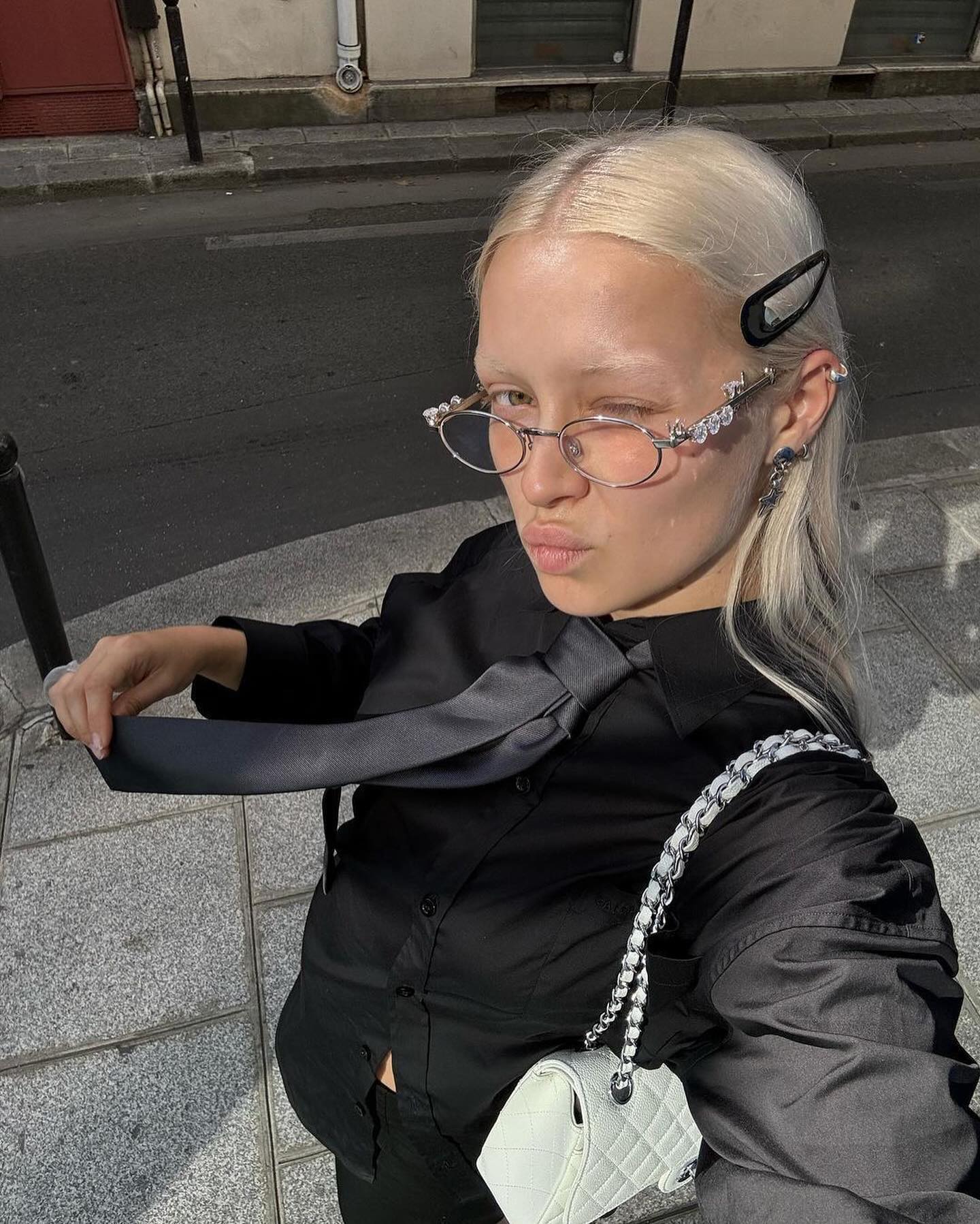 จากแว่นสายตาในเกาหลีใต้ สู่ Gentle Monster แบรนด์แว่นกันแดดดีไซน์สุดล้ำ ...