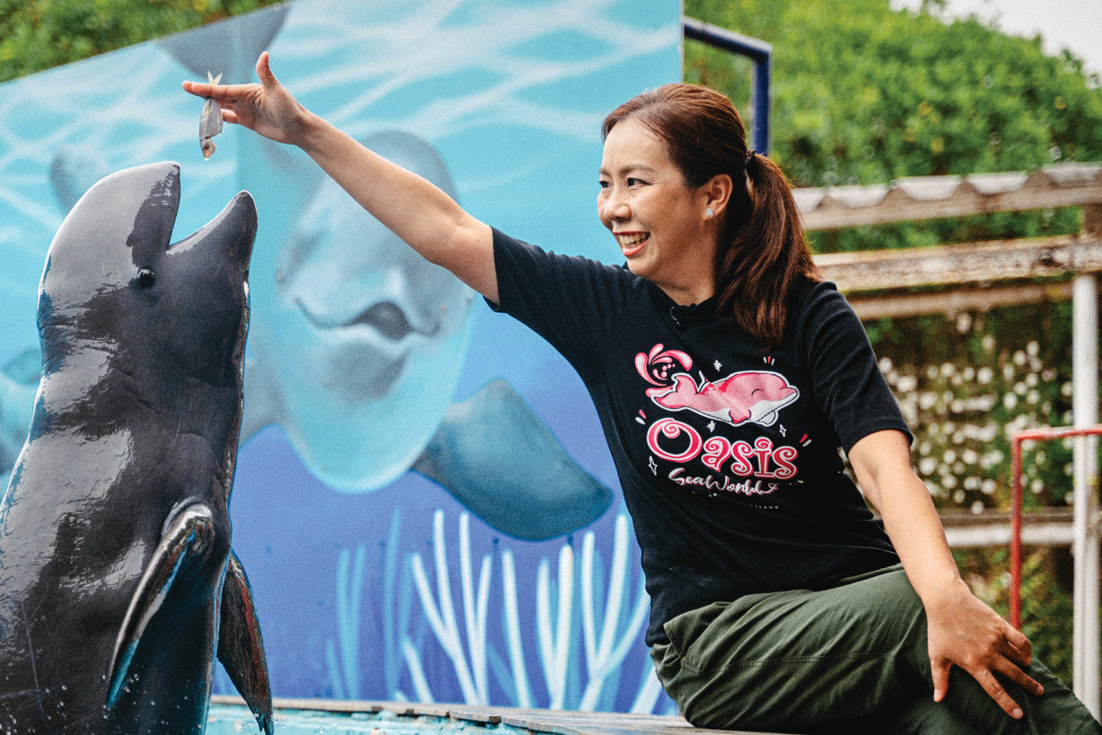 Oasis Sea World จากโลมาติดอวนสู่โชว์โลมาไร้เสียงนกหวีด ที่ใช้ ‘หัวใจ ...